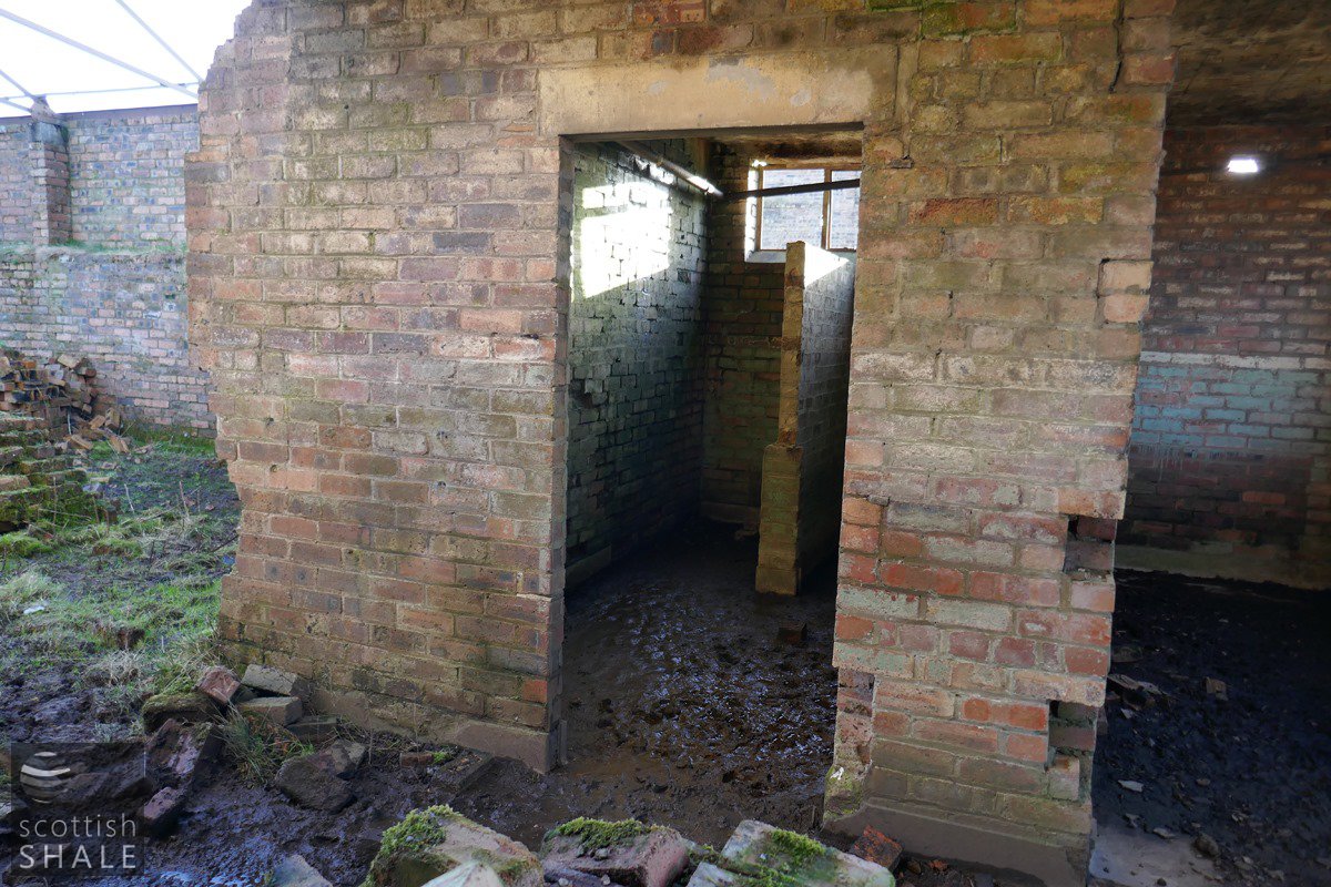 Grime-free in Woodmuir - Scottish Shale