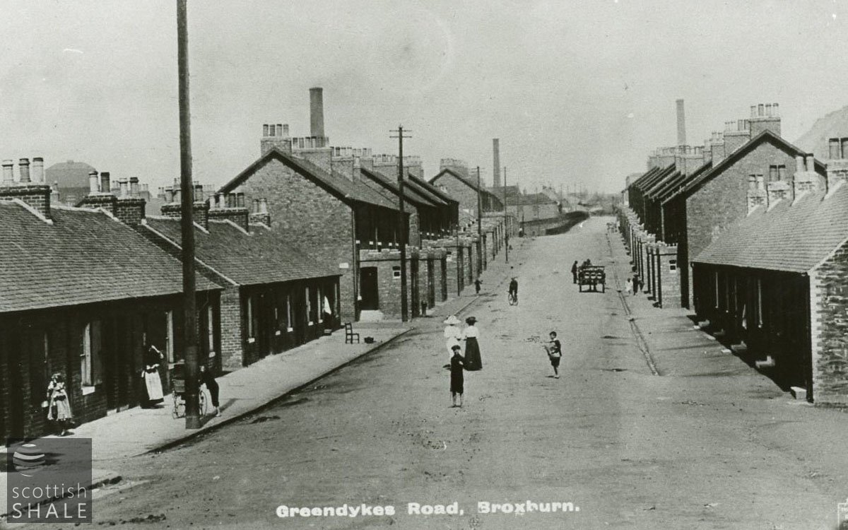 Broxburn Rows - Scottish Shale